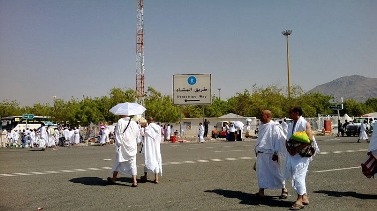 Bagaimana Menghadapi Perubahan Cuaca di Arab Saudi - Namira Travel Bagaimana Menghadapi Perubahan Cuaca di Arab Saudi - Namira Travel