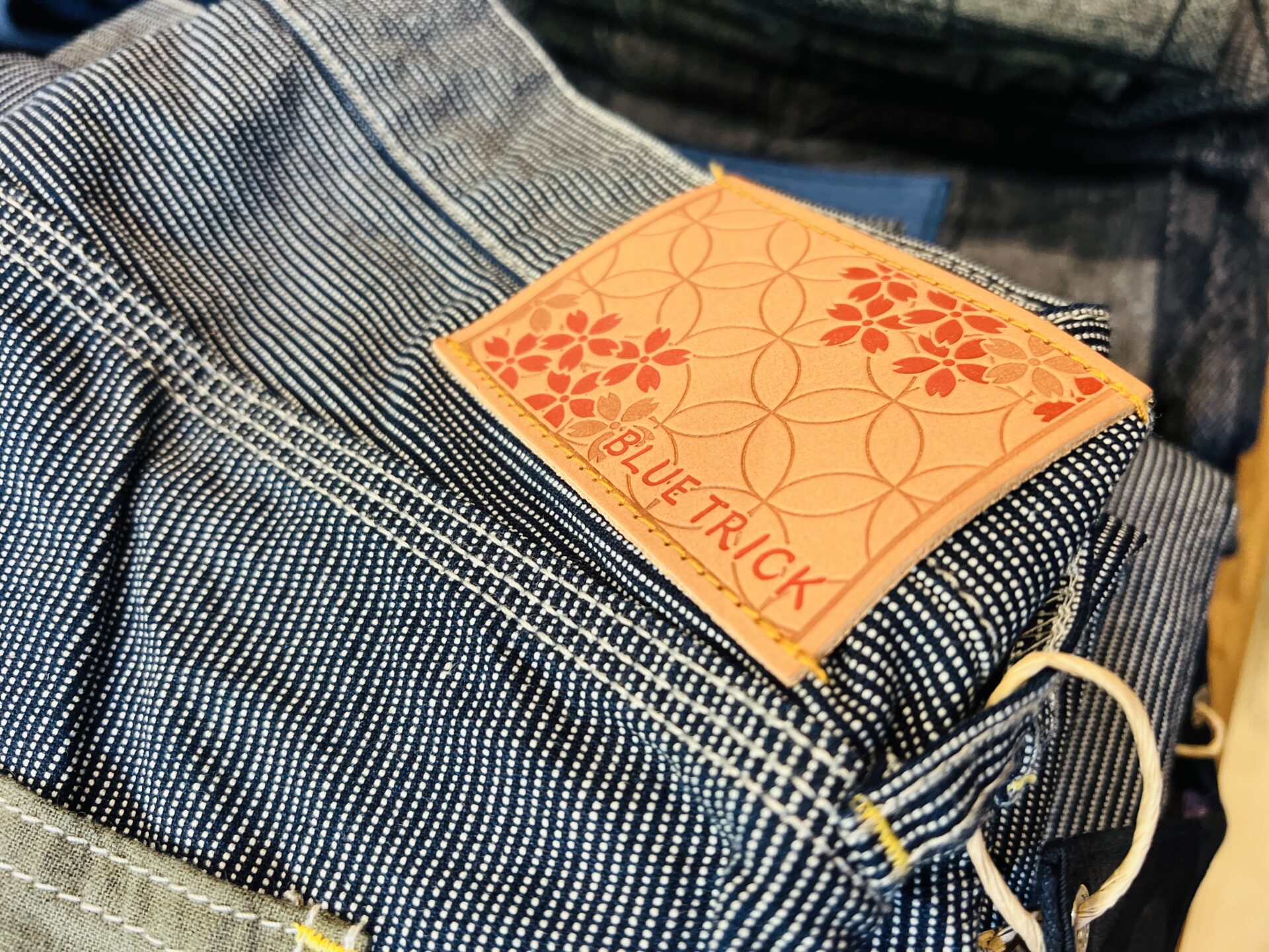 【Blue Trick】心地よい肌触り。二重ガーゼのシャツ - なじみマガジン ONOMICHI ｜地域の魅力を知る