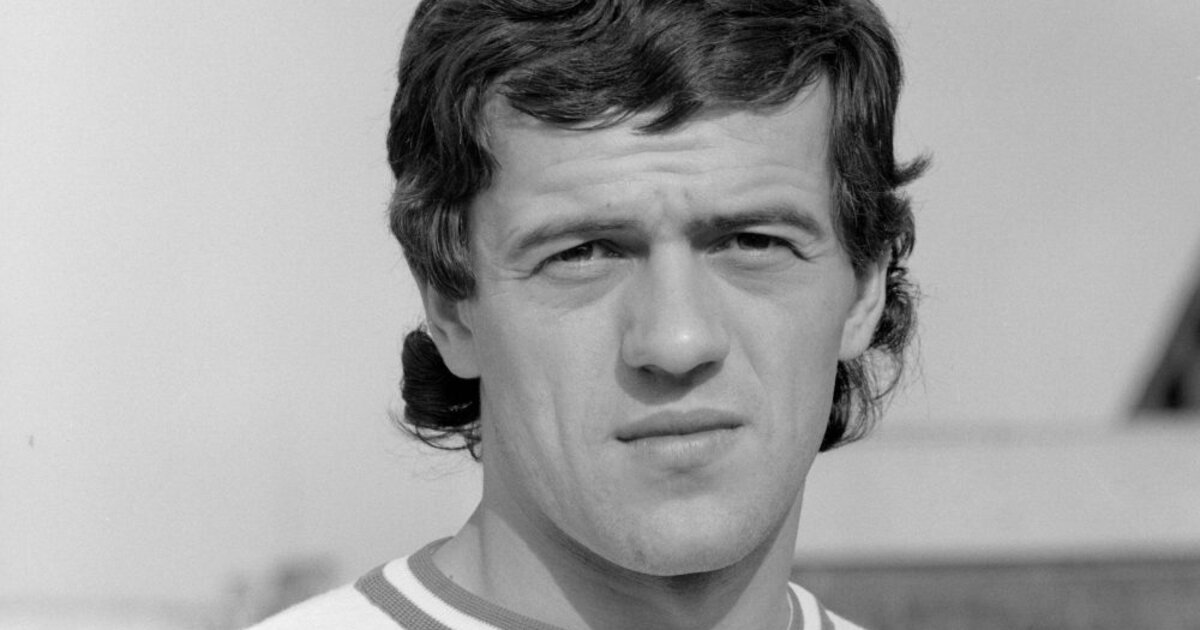 Nem ébredt fel álmából az Ezüstcipős válogatott csatár | Nap Híre