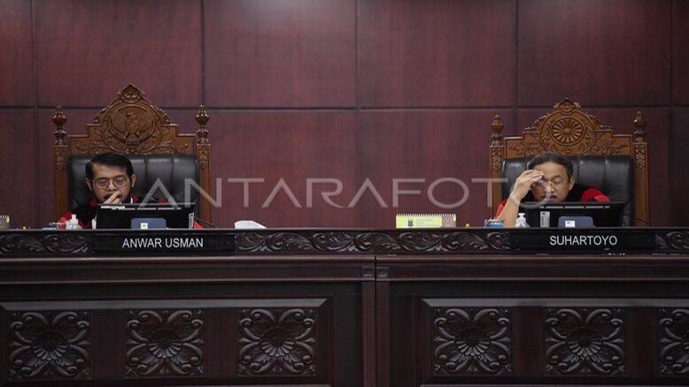 Mk Kabulkan Gugatan Tentang Kepala Daerah Di Bawah Usia 40 Tahun Bisa