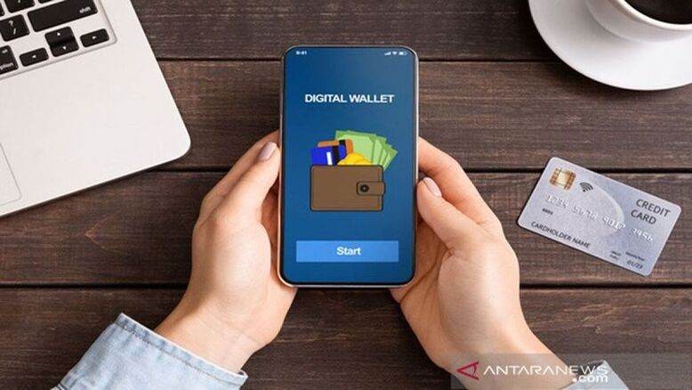 Daftar E-Wallet di Indonesia, Kamu Pakai yang Mana? | Narasi TV