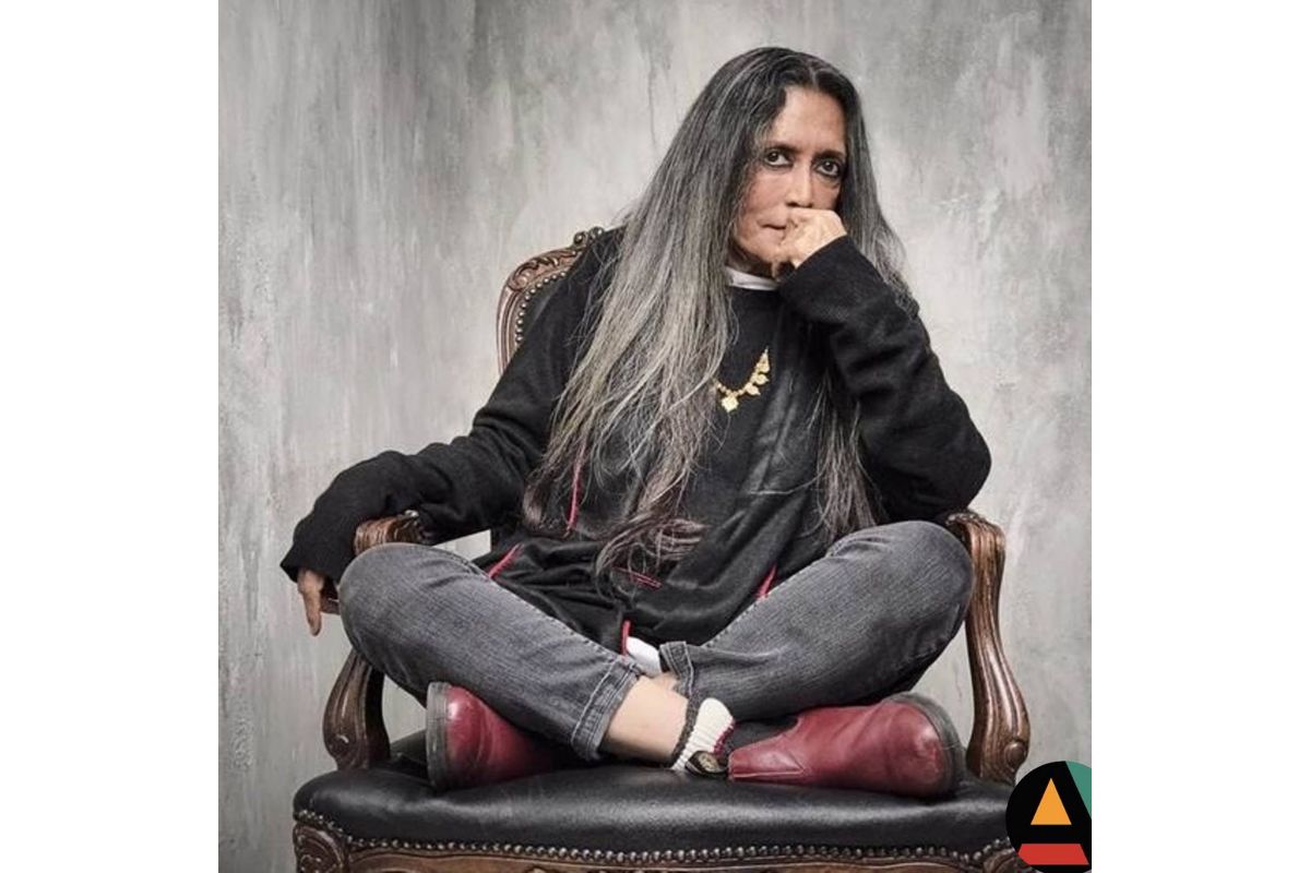 Deepa Mehta brings Sherlock Holmes to Calcutta