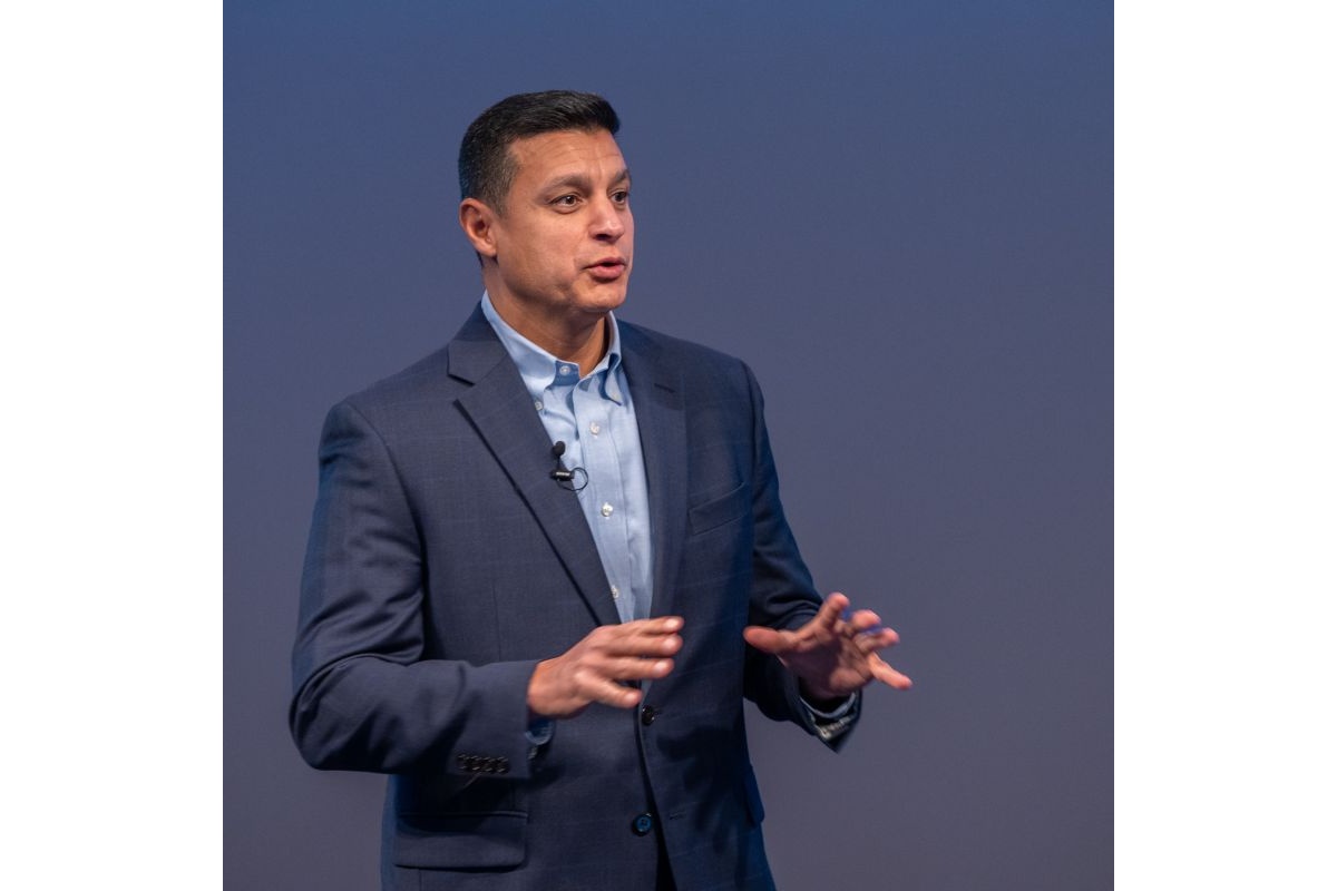 Boeing appoints former Lockheed Martin CFO Jay Malave as new finance chief