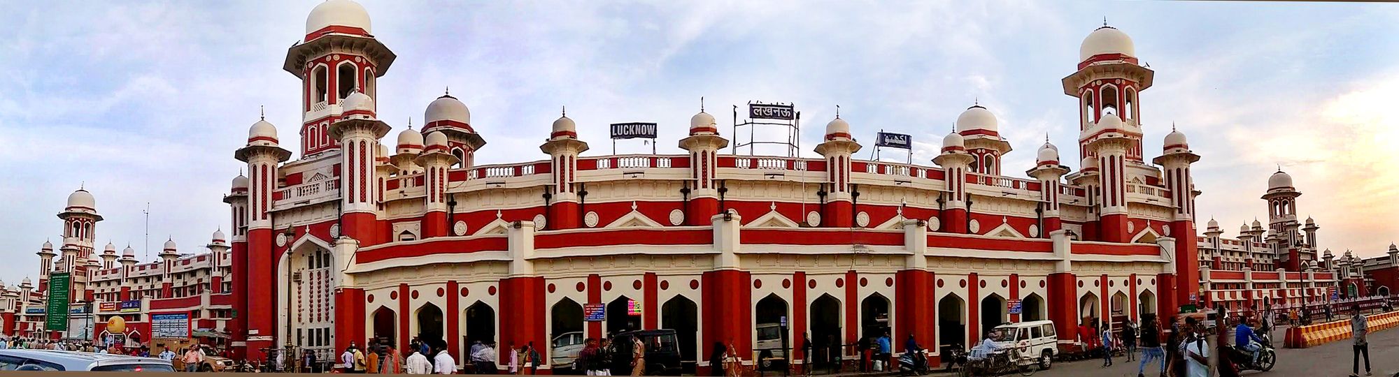 A day at Lucknow's majestic Charbagh Station