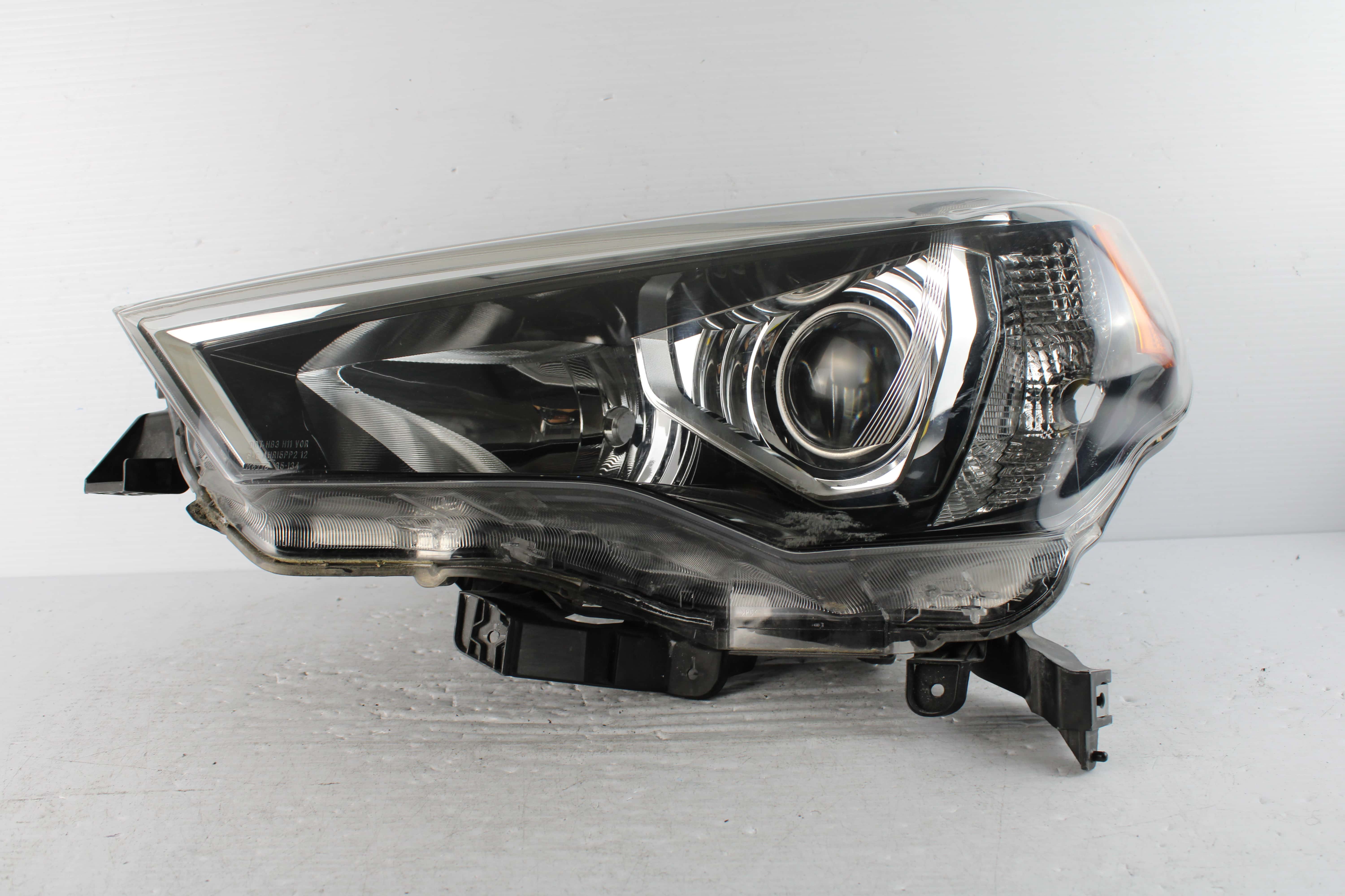 2014-2020 Toyota 4Runner Left Driver Side Headlight Halogen OEM ...