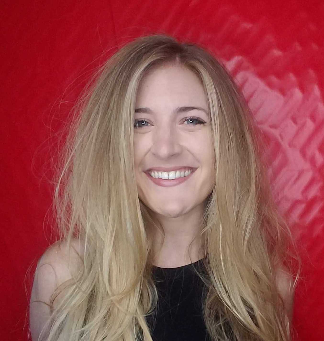 Ashley Custer's Instagram, Twitter & Facebook on IDCrawl