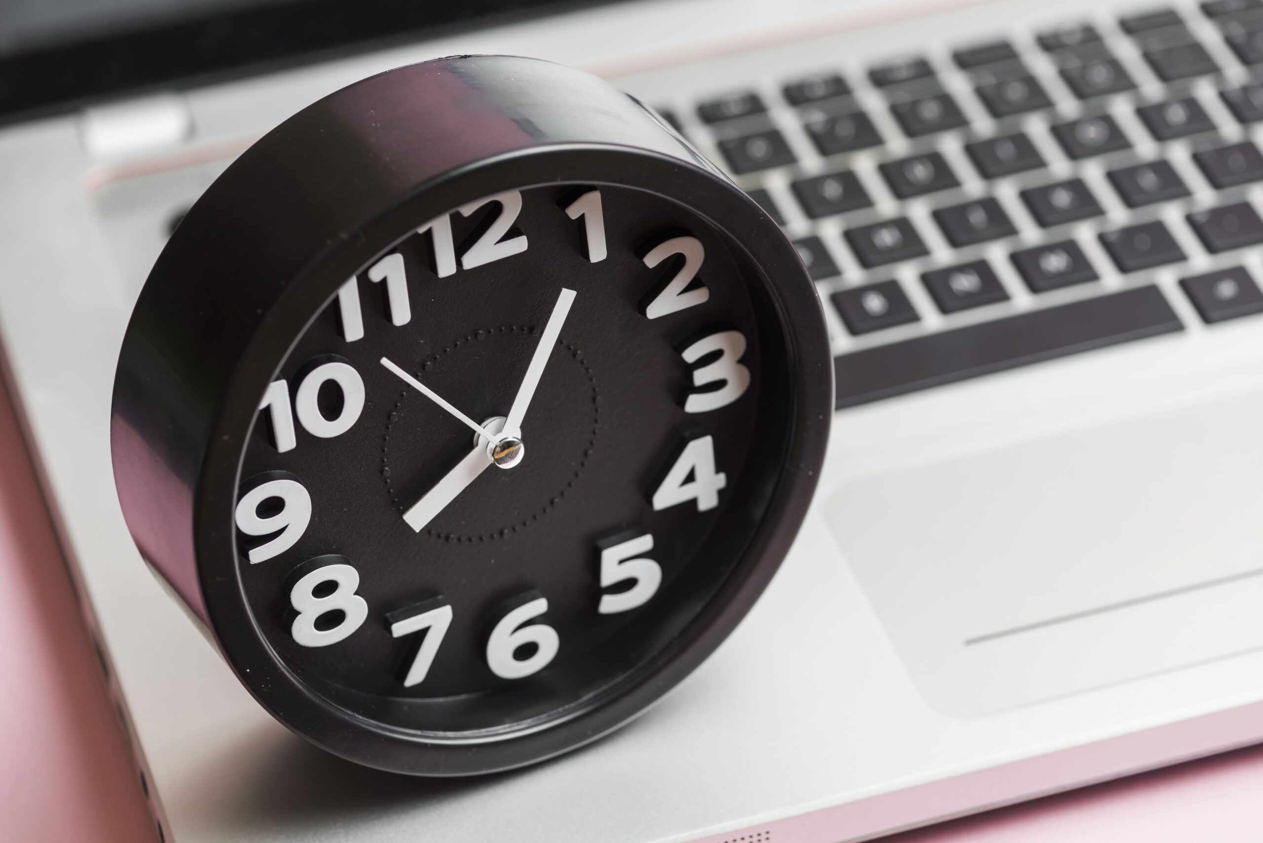 Jira time tracking plugin: conheça os 5 melhores | Oitchau