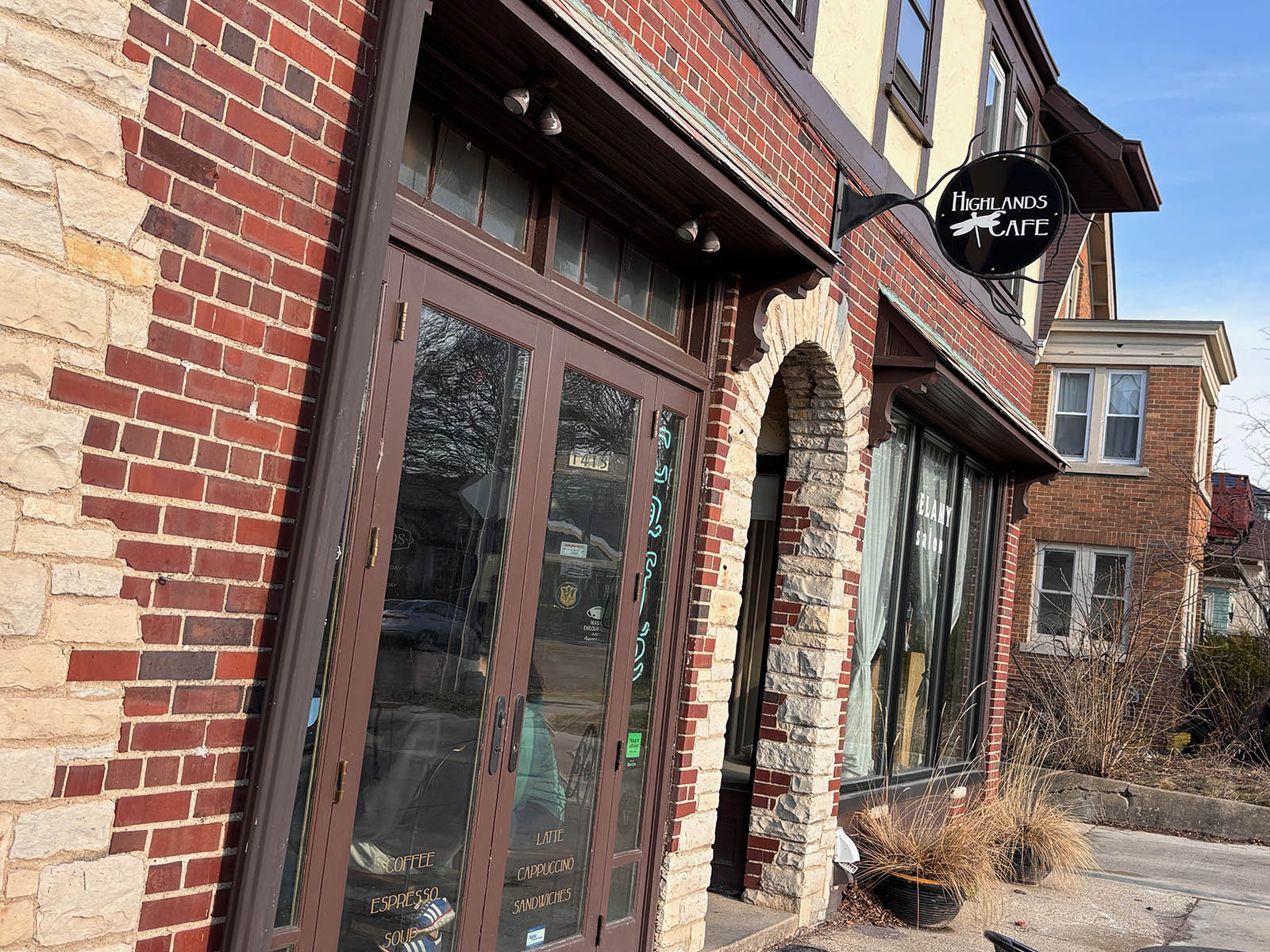 Cold Spoons Gelato is now closed, Highlands Cafe follows soon