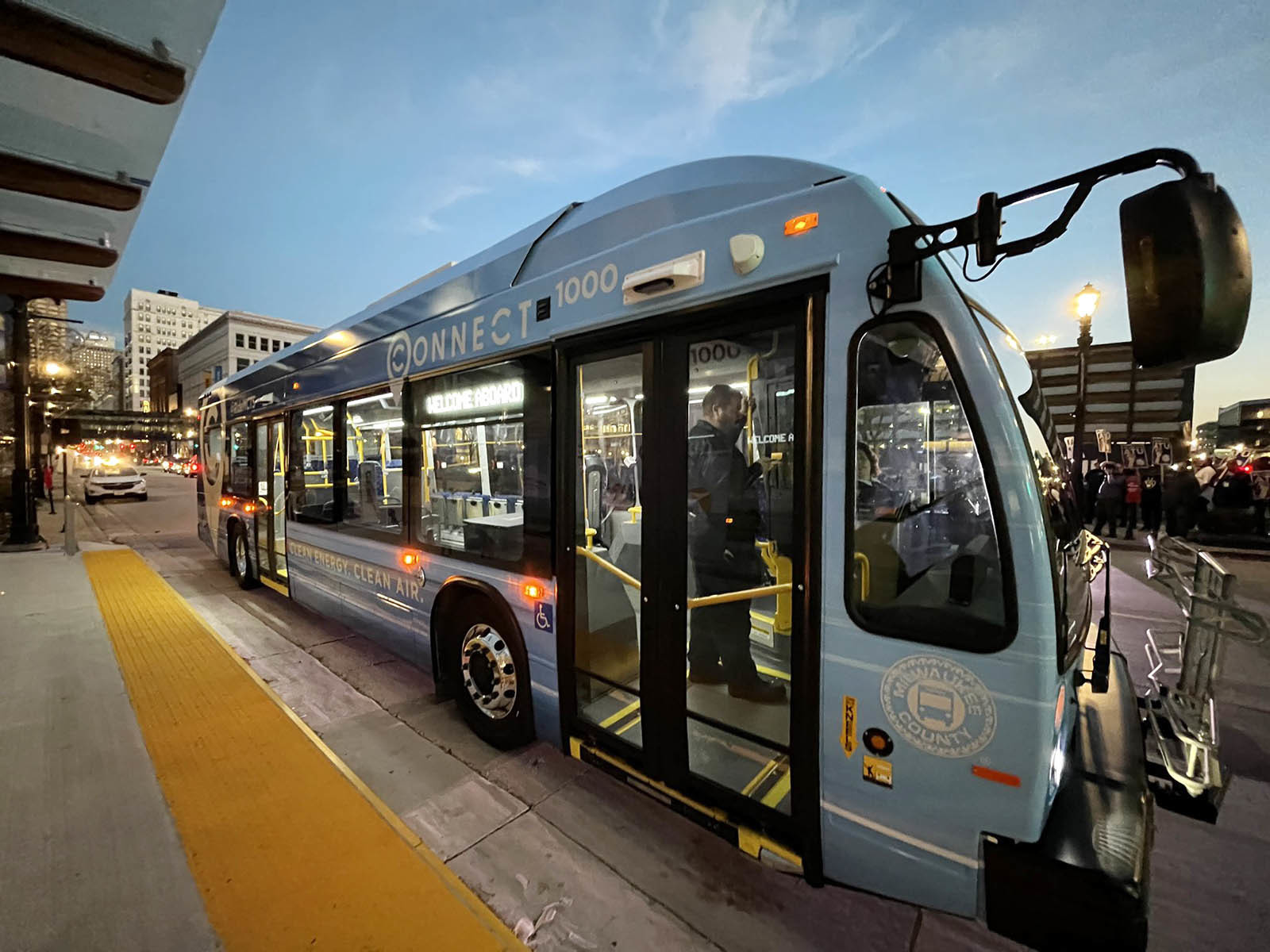 MCTS will extend free rides on CONNECT 1 bus rapid transit