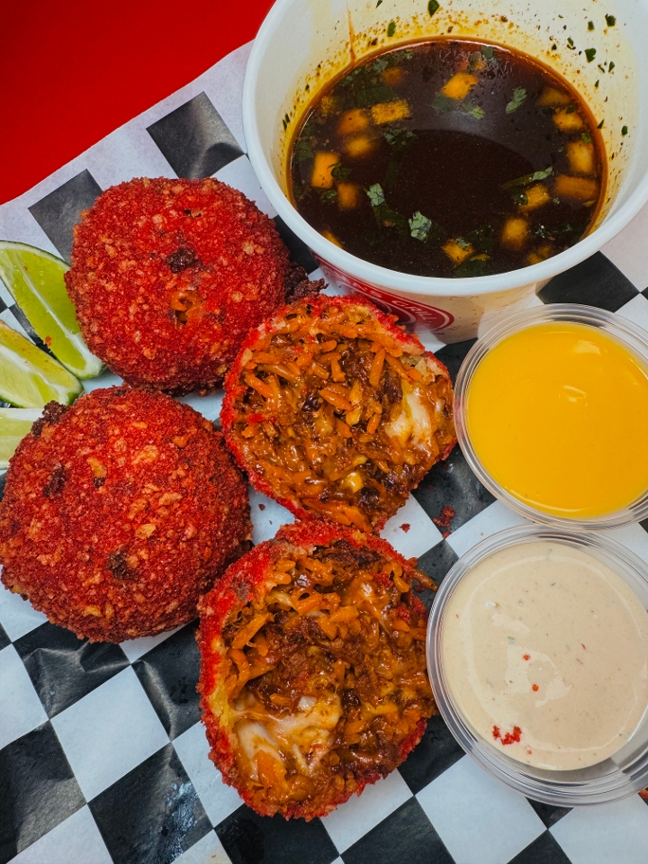 Fatima's Grill