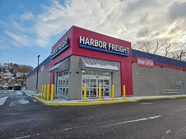 Harbor freight open today store
