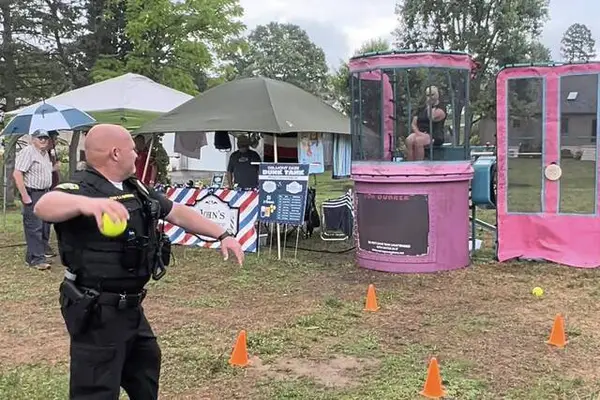 Delmont Daze dunk tank raises $1,000 for police K-9