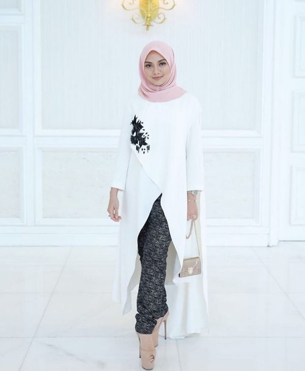 Top 10 Hijab Inspired style by Neelofa