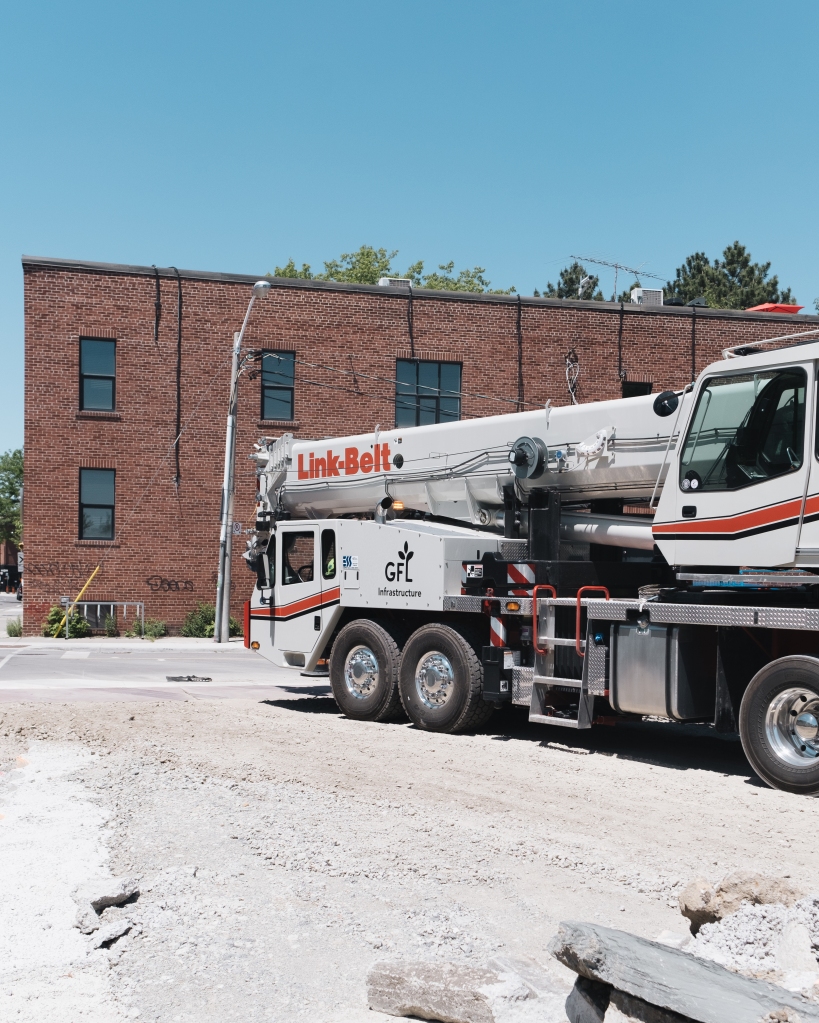 Brandon Donnelly | First shoring rig arrives at Junction House