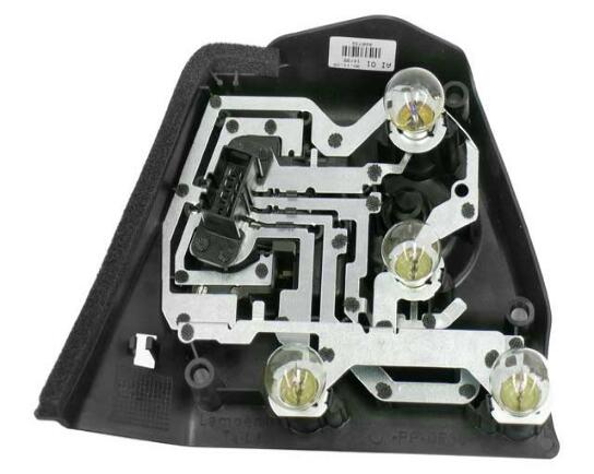 BMW Tail Light Bulb Holder – Passenger Side 63217165866 – ULO 723702 ...