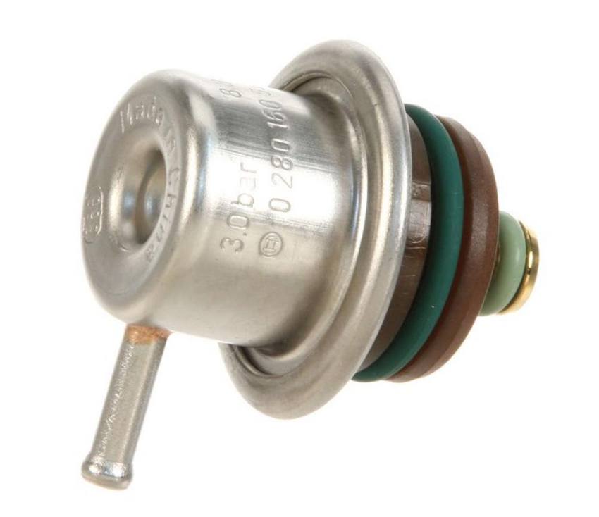 Audi VW Fuel Pressure Regulator 037133035C – Bosch 0280160557 Bosch ...