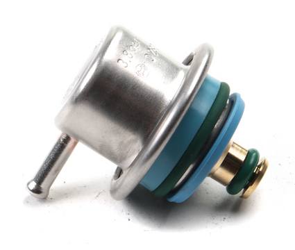 Mercedes Fuel Pressure Regulator (3.8bar) 0000781889 – Bosch 0280160587 ...