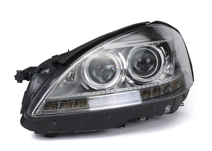 Headlight Assembly – Driver Side (Xenon) Genuine Mercedes-Benz 2218201359