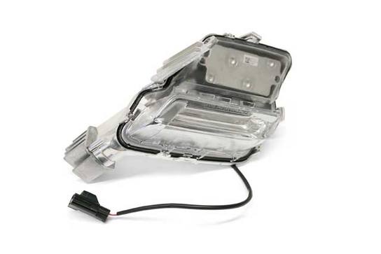 Volvo Parking Light – Front Passenger Side 31420394 Genuine Volvo 31353288