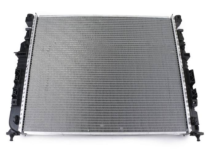 Mercedes Radiator 1645001103 – Behr 376781551 Behr Hella Service 376781551