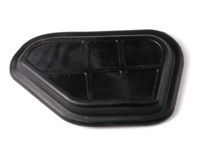 Audi Strut Tower Plug – Driver Side 8K0803593 Genuine VW/Audi 8K0803593