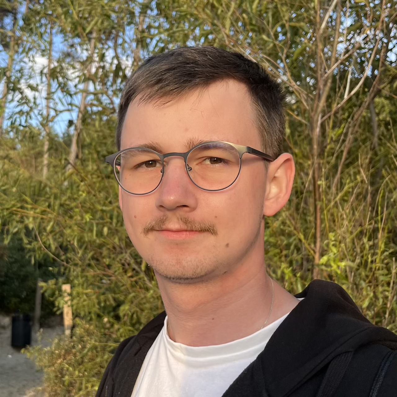 Nie żyje Kamil Rupiński. Był ojcem dzieci, które zginęły w karambolu na ... Nie żyje Kamil Rupiński. Był ojcem dzieci, które zginęły w karambolu na ...