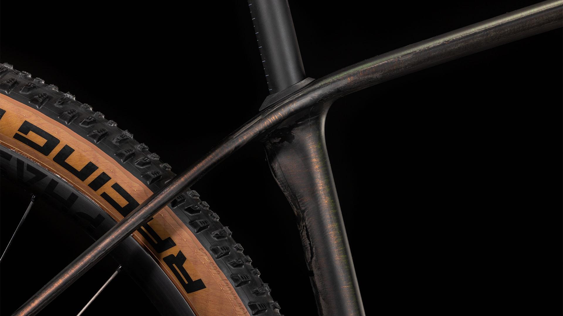 Cube Phenix c:68x slt liquidlava´n´black | 7399 € - Culture Vélo