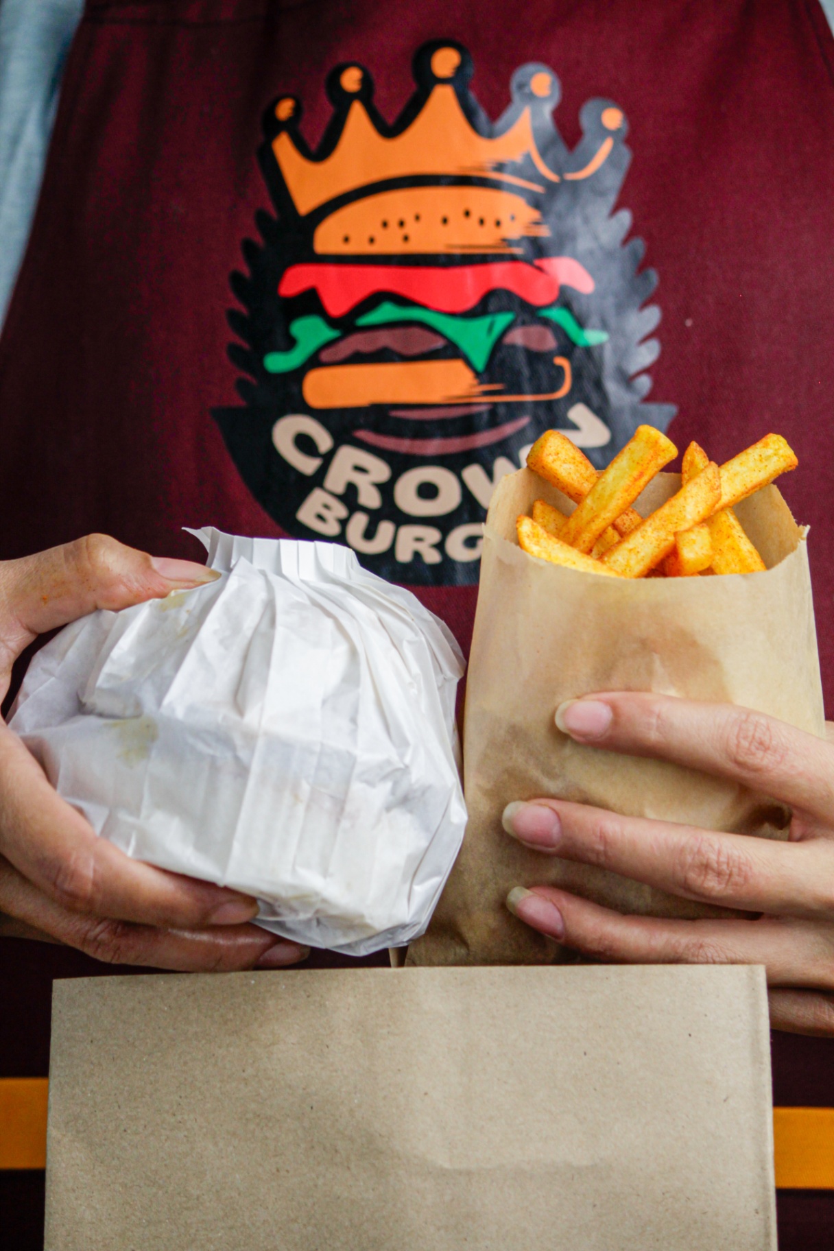 Crown Burger | PideFácil