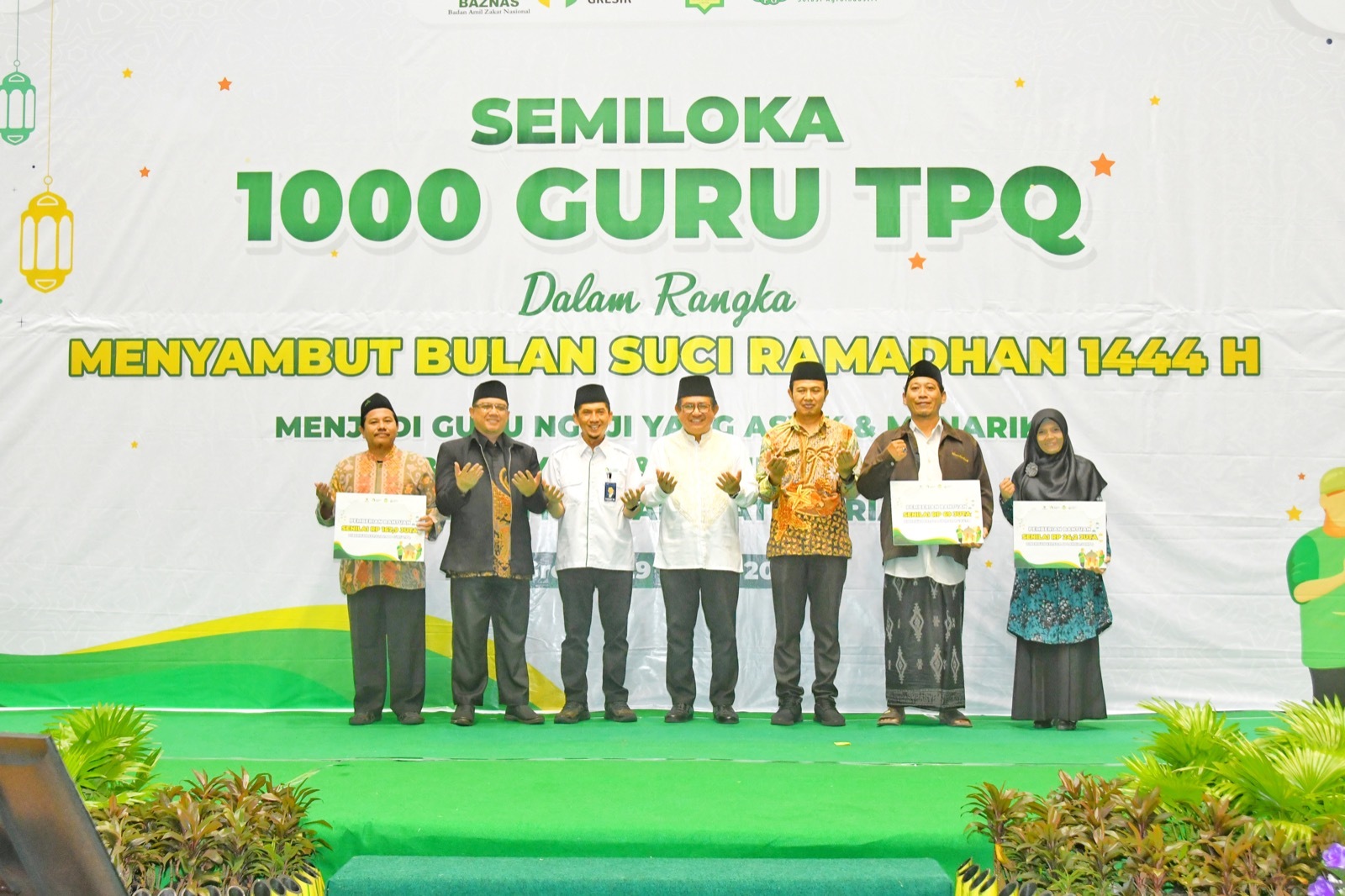 Petrokimia Gresik Melalui UPZ Baznaz Petrokimia Gresik Bekali 1.000 ... Petrokimia Gresik Melalui UPZ Baznaz Petrokimia Gresik Bekali 1.000 ...