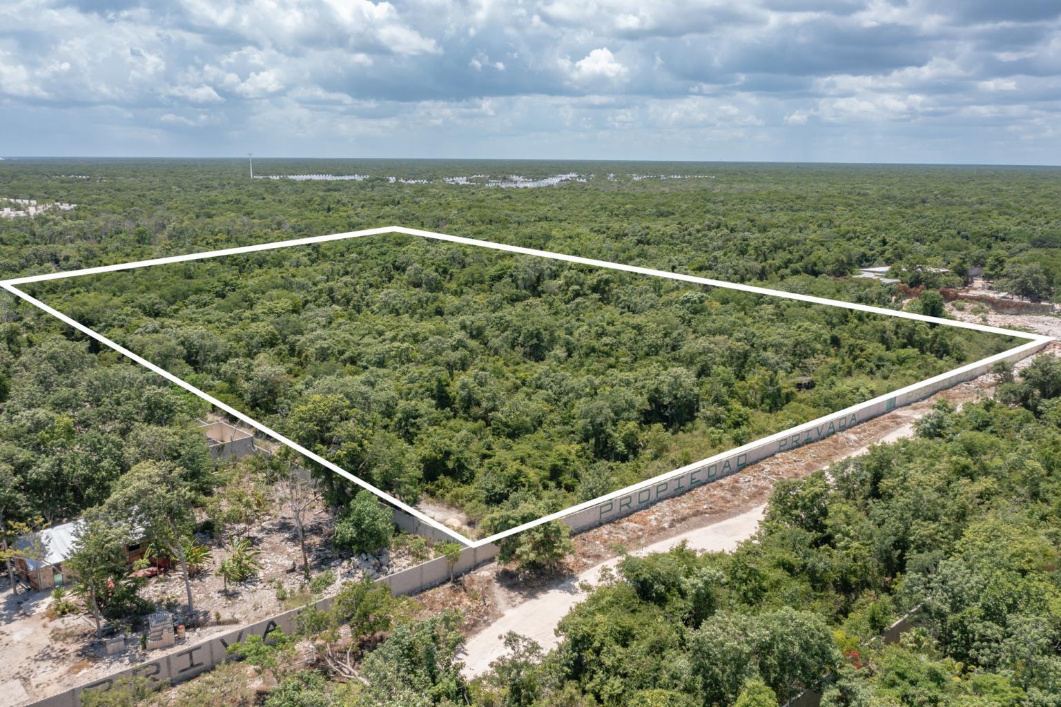 Large Commercial Lot Near Highway - Living Riviera Maya Real Estate
