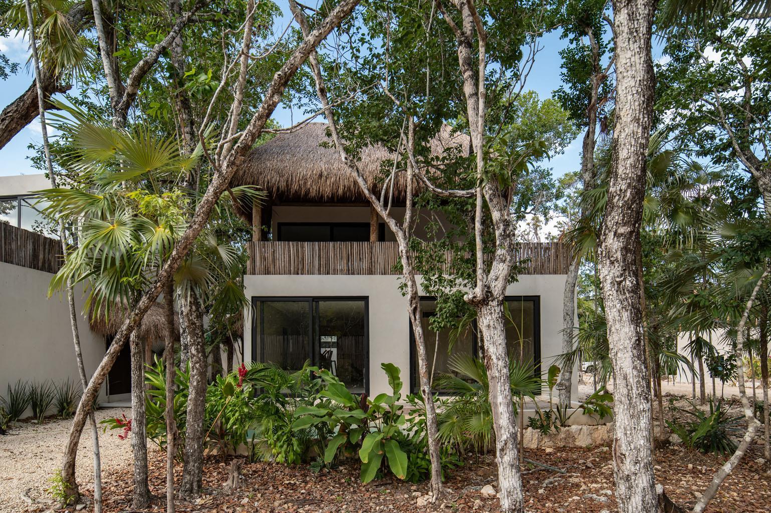 Eco-Friendly Villa Loft with Zen Amenities in Tulum - Living Riviera ...