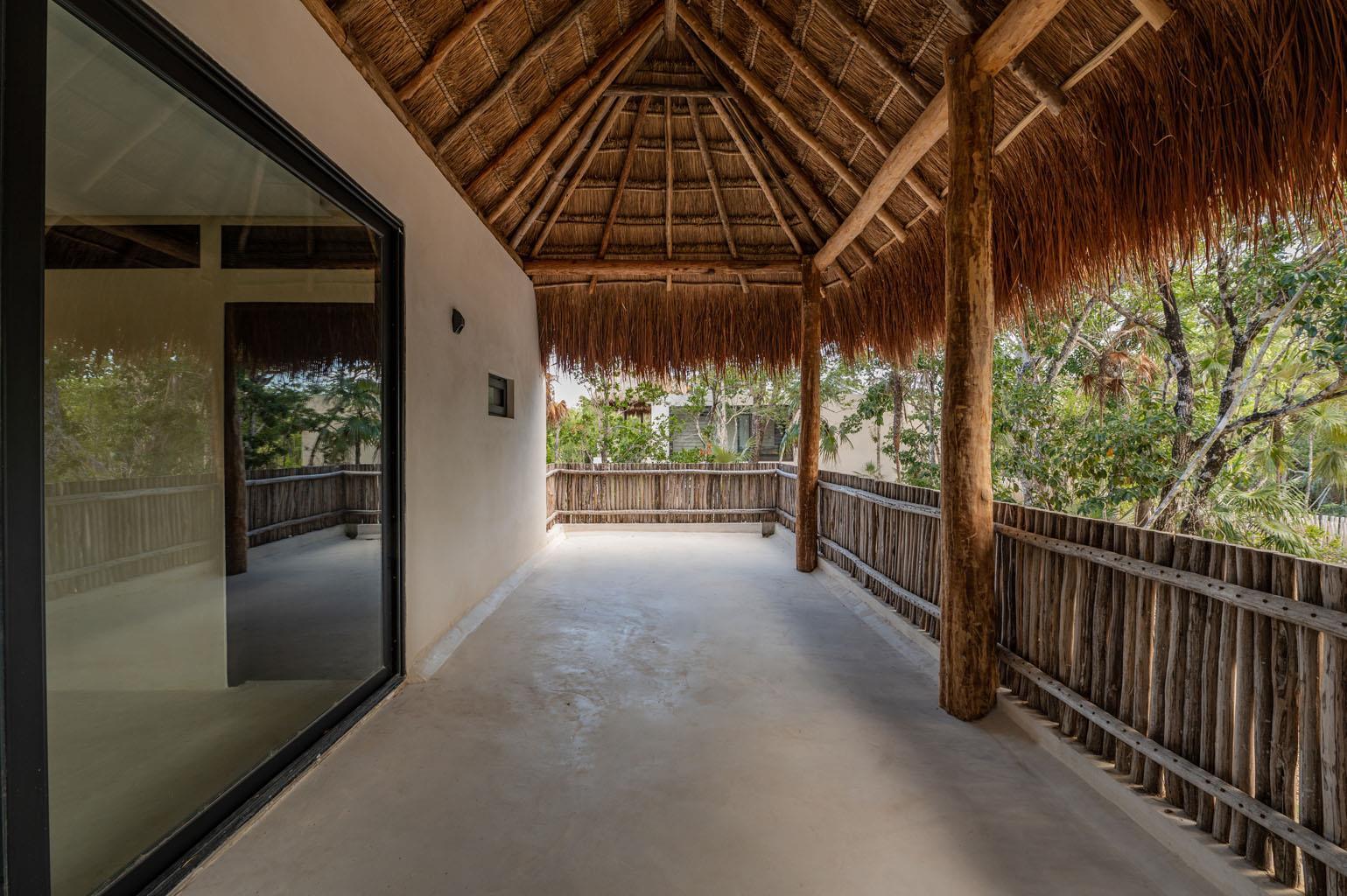 Eco-Friendly Villa Loft with Zen Amenities in Tulum - Living Riviera ...