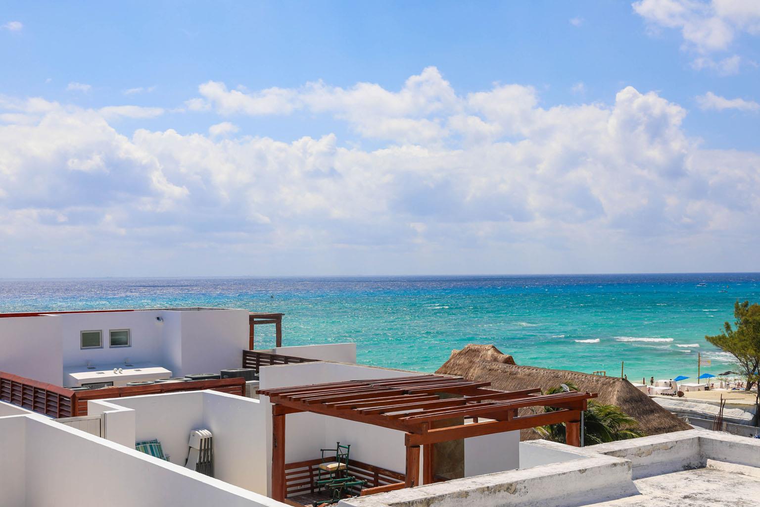 Fantastic 2 Bedroom Beachfront Condo for Sale in Playa del Carmen ...
