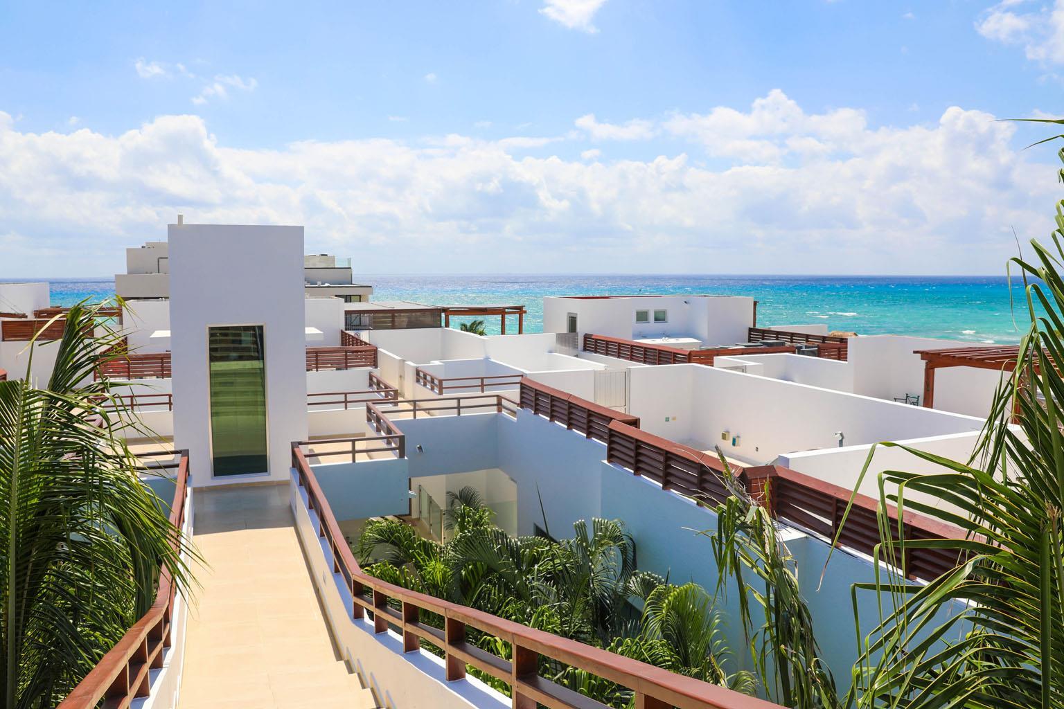 Fantastic 2 Bedroom Beachfront Condo for Sale in Playa del Carmen ...