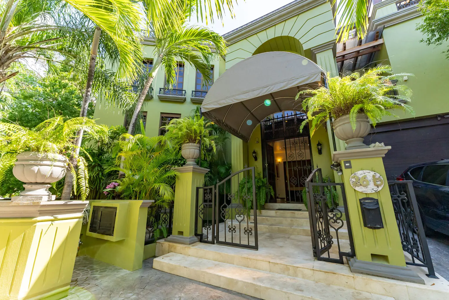 Playacar Real Estate - Homes & Condos for sale