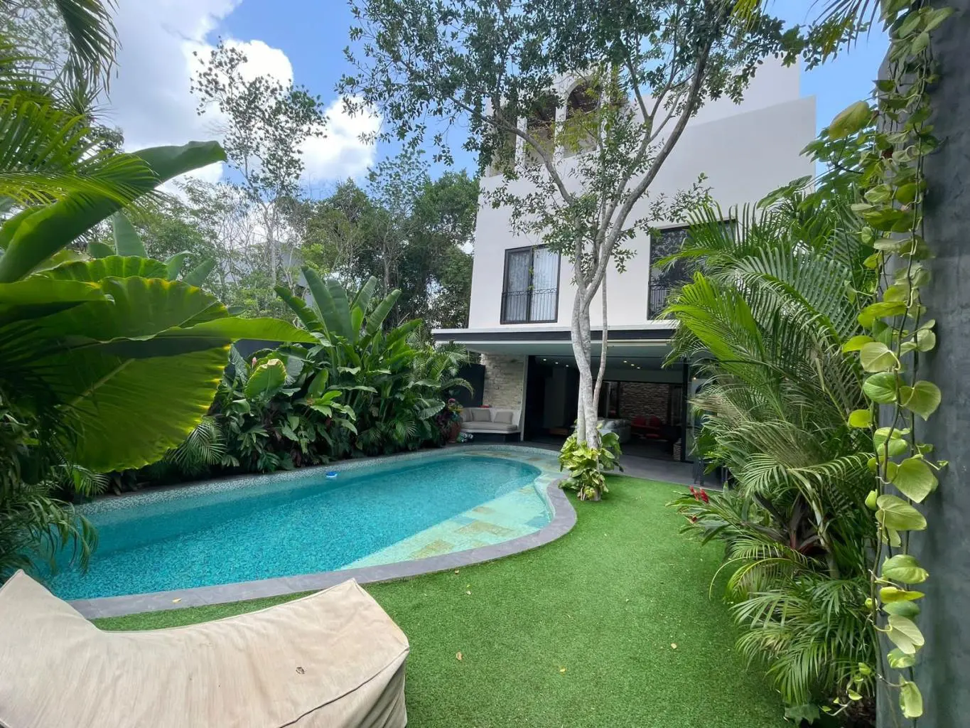 Wayak Villa Saam: Marvelous Three Bedroom Villa for Sale in Tulum ...
