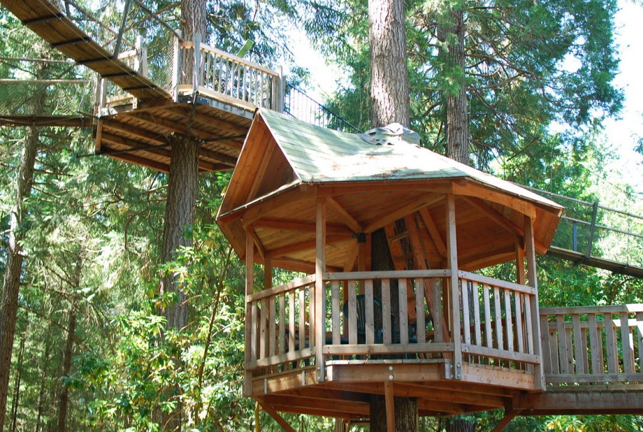 Out'n'About Treehouses Treesort, Takilma, Oregon | Plugon