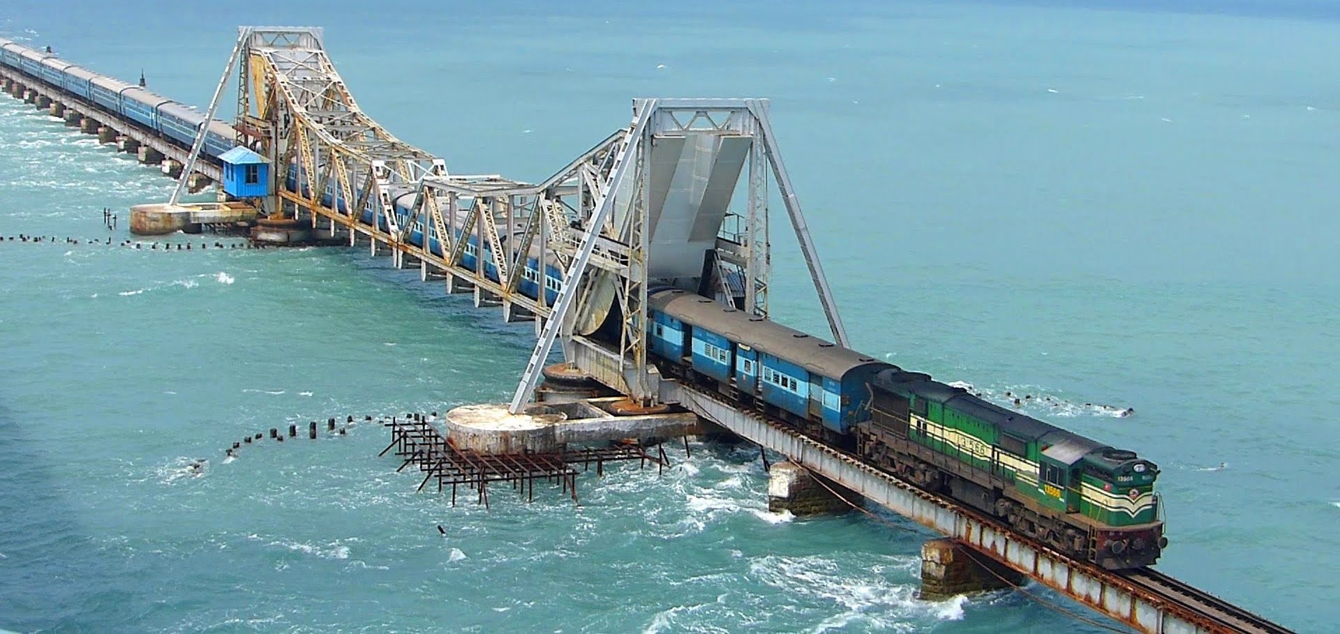 Pamban Bridge | Plugon
