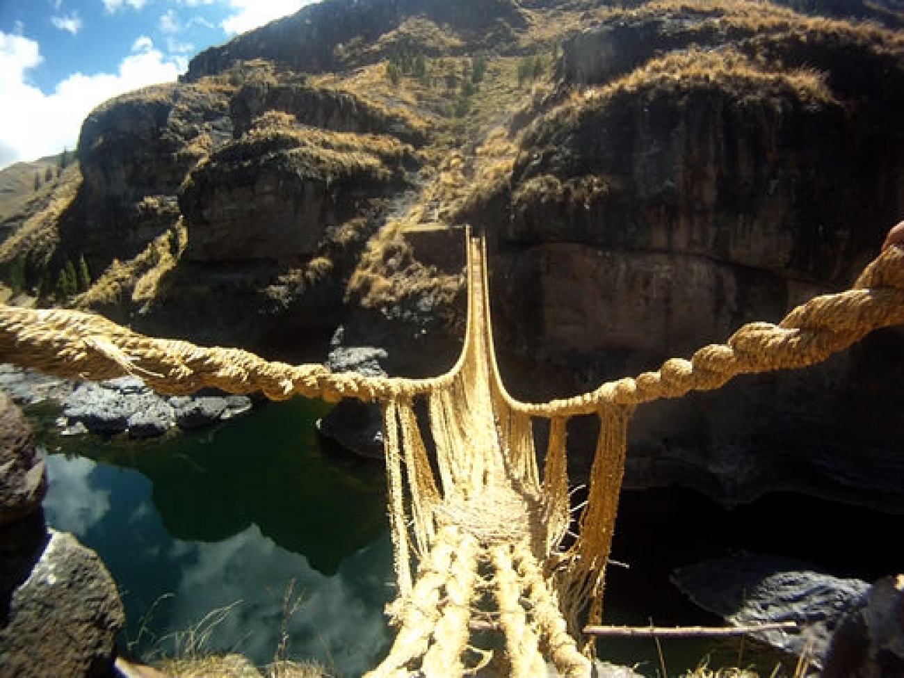 Q'eswachaka Rope Bridge, Peru | Plugon