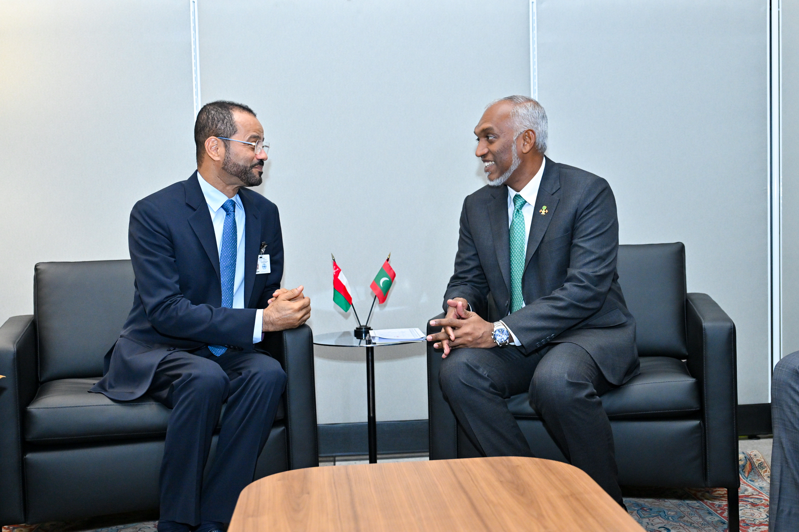 The President meets with Foreign Minister of the Sultanate of Oman ...