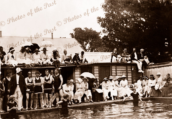 A grand stand view. Lorne swimming pool. Vic. 1919 – Photos of the Past