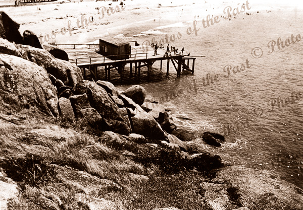 View to jetty, Port Elliot, SA. 1940s – Photos of the Past