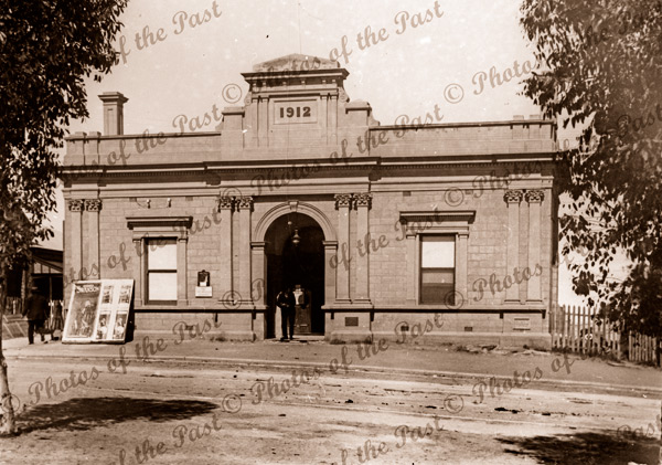 Loxton Institute – Photos of the Past