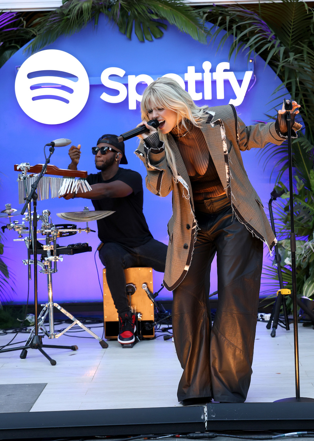 Reneé Rapp Shares the Songs and Artists She’ll Jam to This ...