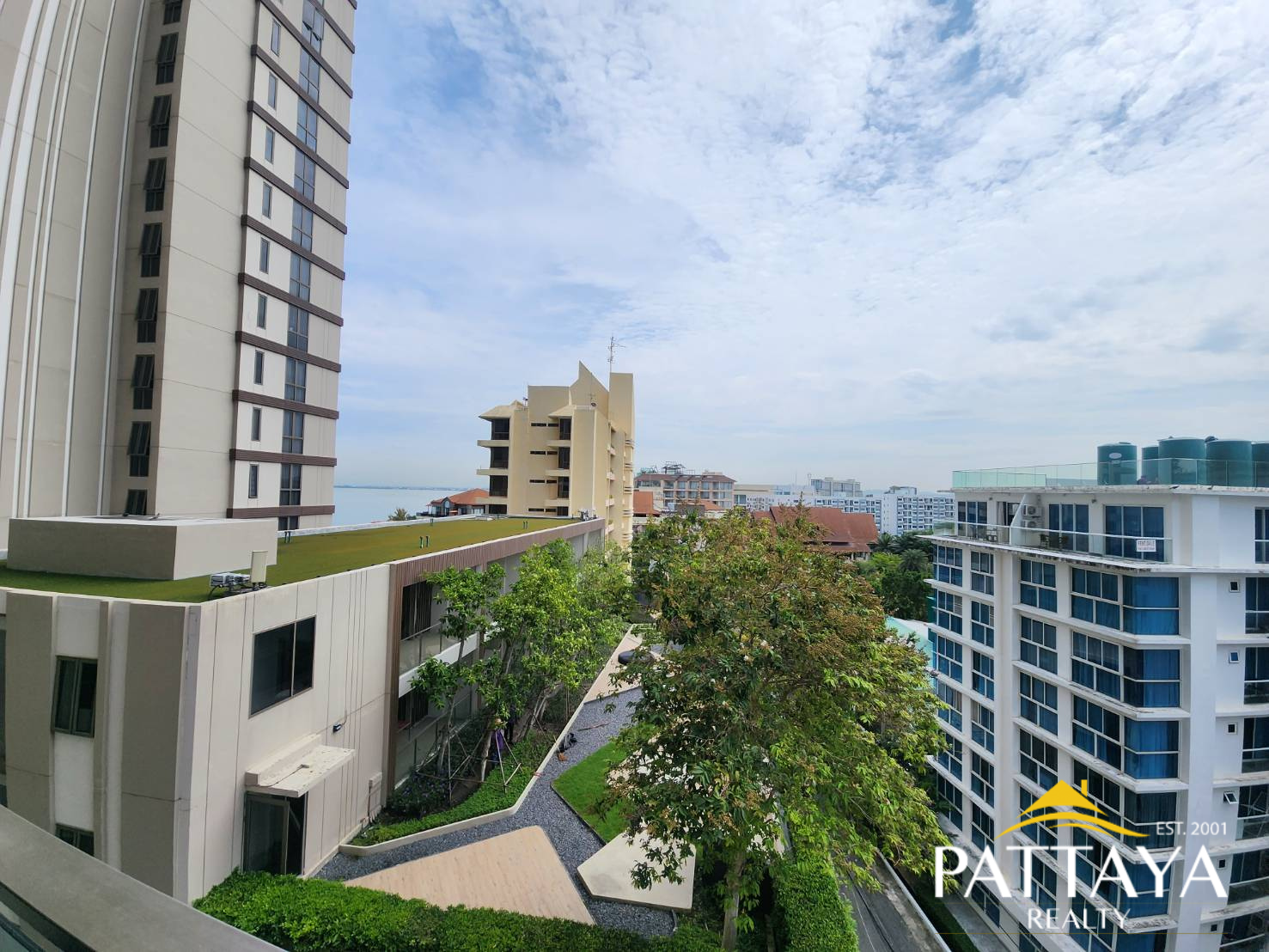 One bedroom condo for Rent in Wong Amat | Pattaya Realty