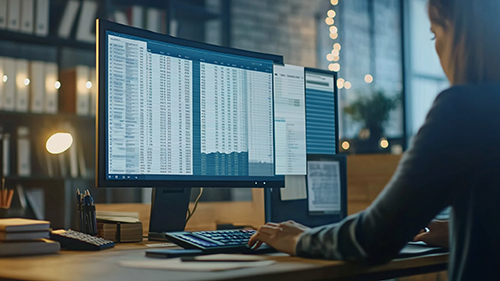 Mastering the Month-End Close | On-demand Webinar Mastering the Month-End Close | On-demand Webinar