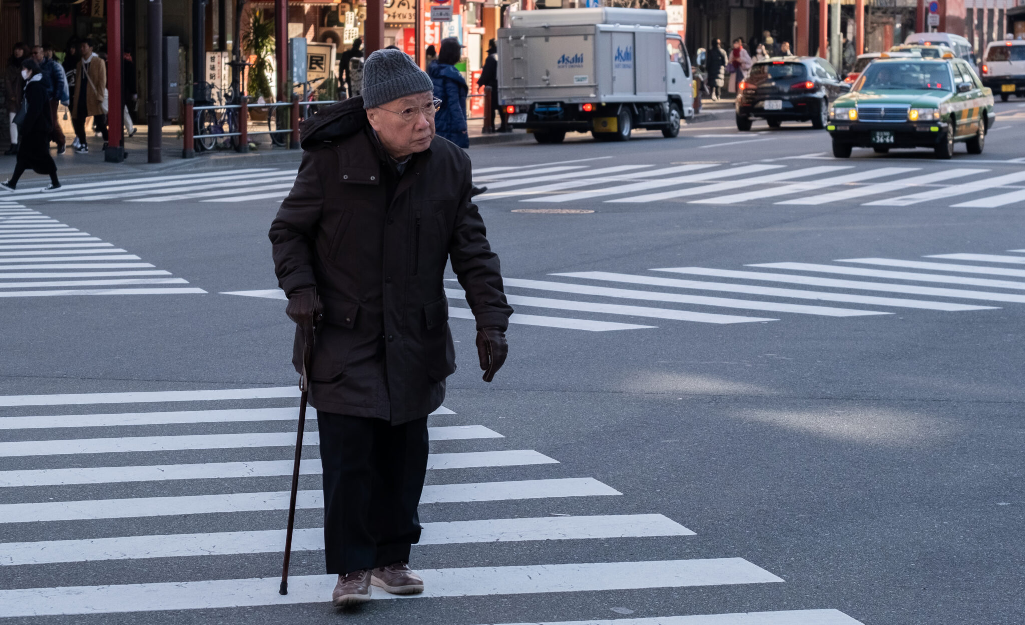 Lidí je na planetě už osm miliard. Jak růst populace změní byznys ...