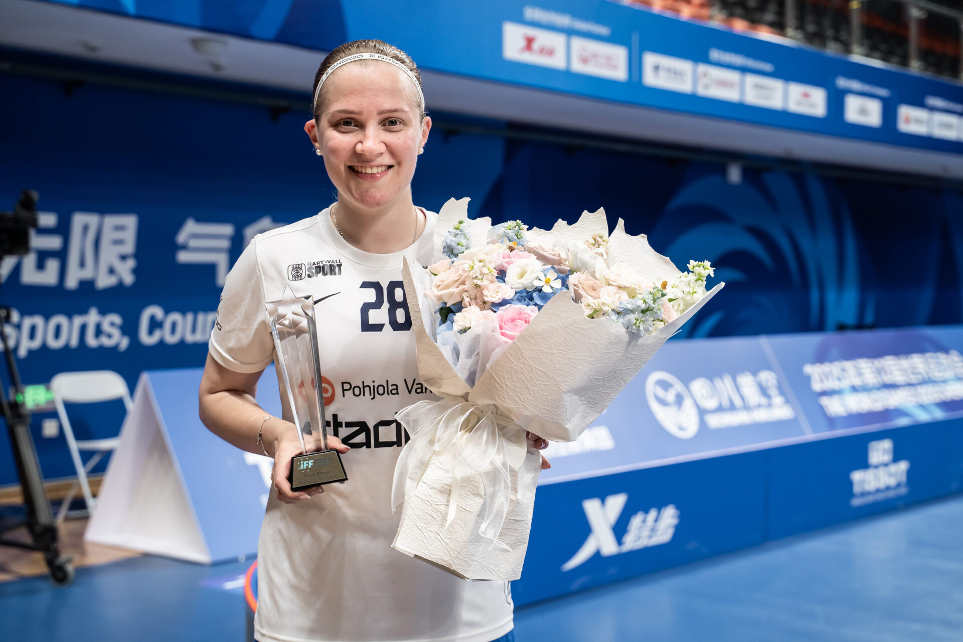 Veera Kauppi ja Justus Kainulainen ensimmäiset IFF:n Vuoden pelaajat ...