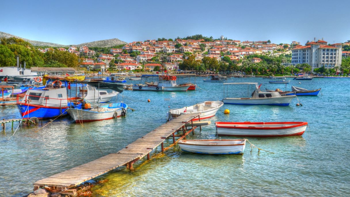 İzmir Hotels and İzmir Vacation Packages