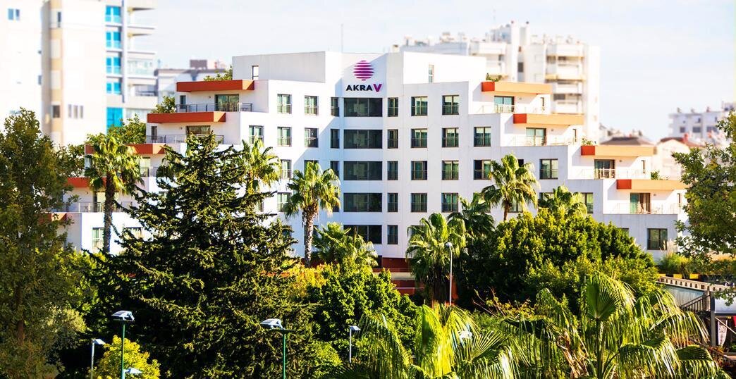 Akra V Hotel
